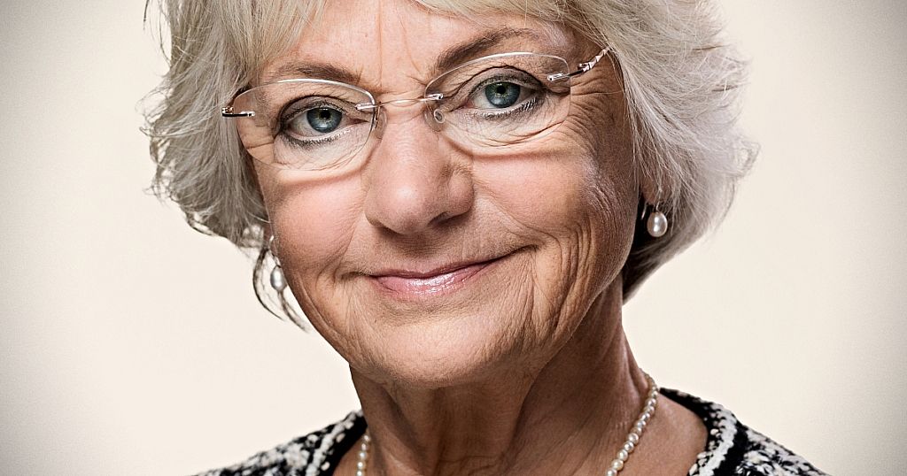 Pia Kjærsgaard forlader politik • POV International