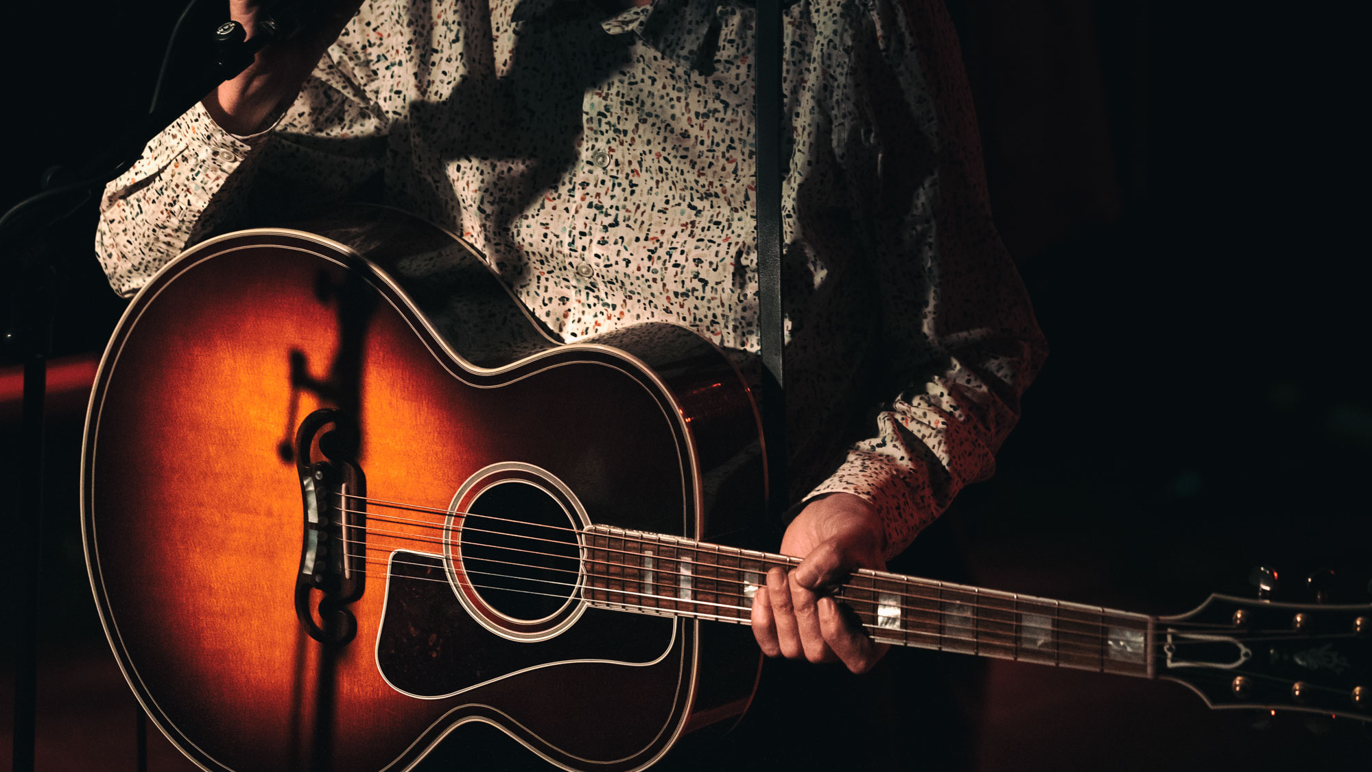 Nick Lowe: En rock'n'ROLL-koncert af Nicks nåde i Lille Vega