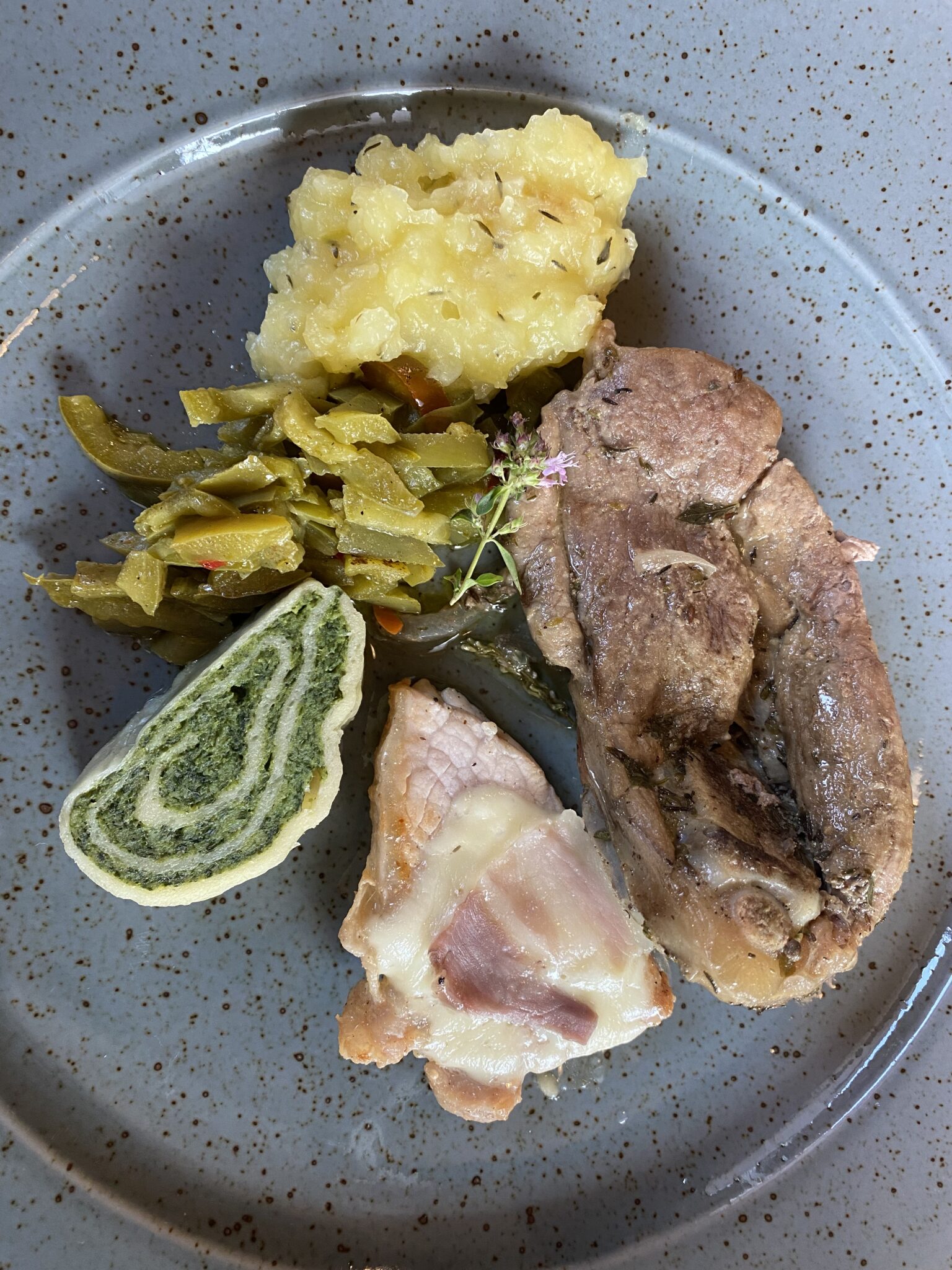 I Slovenien spiser de bjørne • POV International