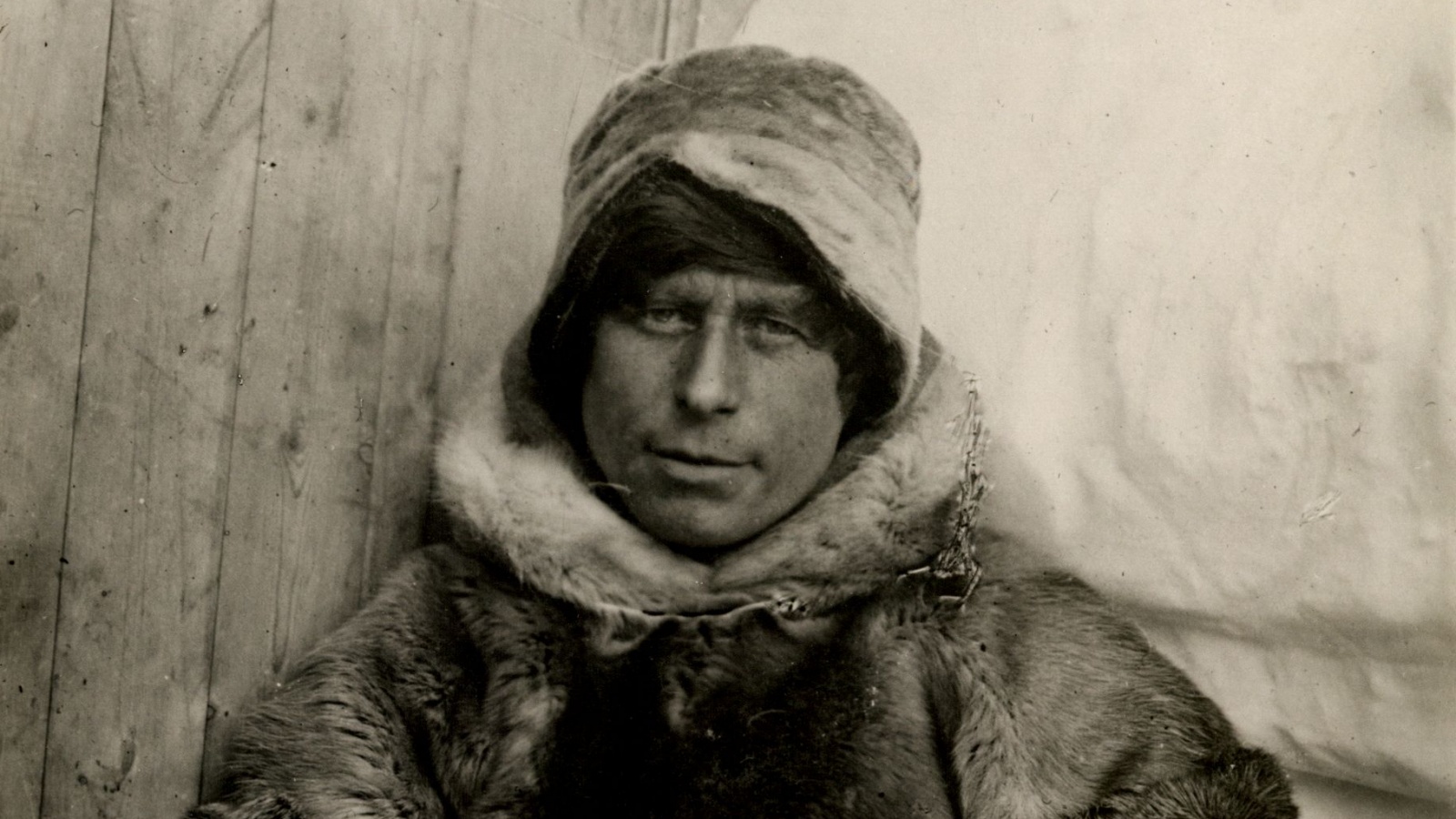 Knud Rasmussen og kolonihistorien: Et vippende eftermæle